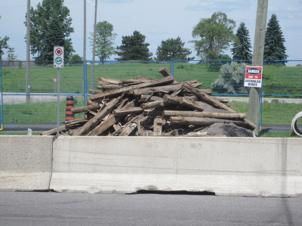 Streetcar tracks to Memoryville - West Side Action